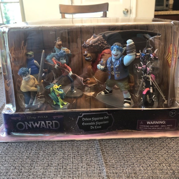 Disney | Toys | Disney Pixar Onward Deluxe Figurine Set New | Poshmark